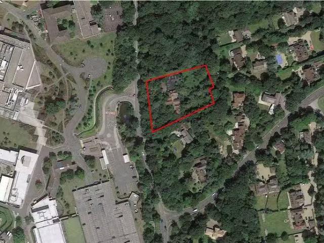 Sandy Lane, Northwood, Middleinteraction, HA6 Plot for sale.
