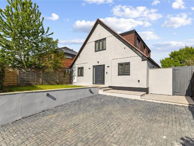 Sandy Lane, Chobham, Woking, Surrey GU24, 5 bed detached house to rent, £4,250 pcm | PrimeLocation