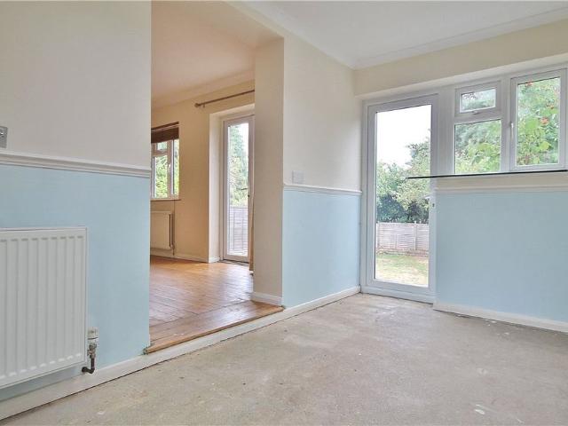 Sandy Lane, Woking, Surrey, GU22 8BA