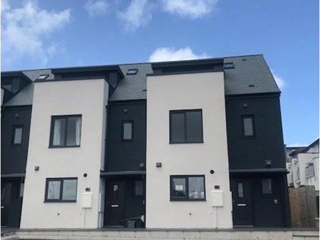Sandy Lodge Corner, Newquay Cornwall TR7, 4 bed terraced house to rent, £2,000 pcm | PrimeLocation