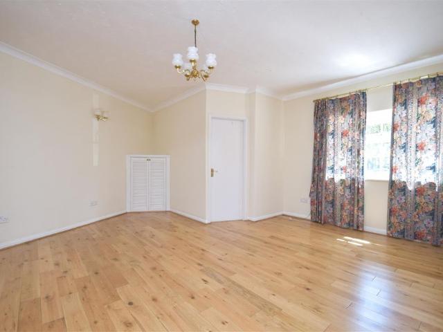 Sandy Lodge Road, Moor Park, WD3