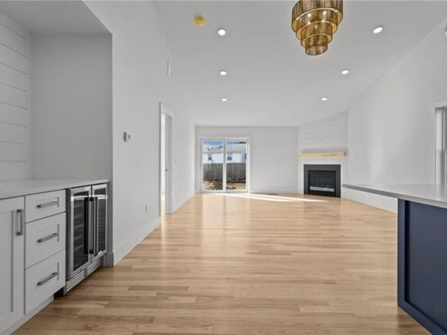Sandy Ln Unit,warwick, Condo For Sale