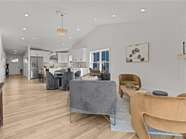 Sandy Ln Unit,warwick, Condo For Sale