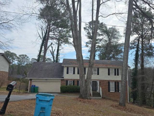 Sandy Shoals Ln