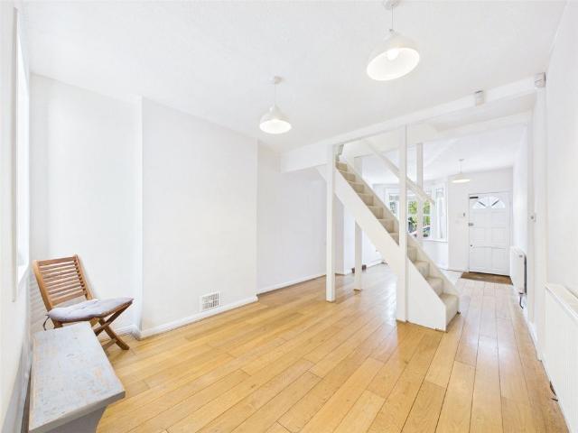 Sandycombe Road, Kew, Surrey, TW9, Richmond