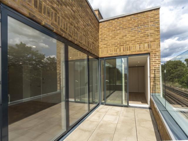 Sandycombe Road, Kew, TW9