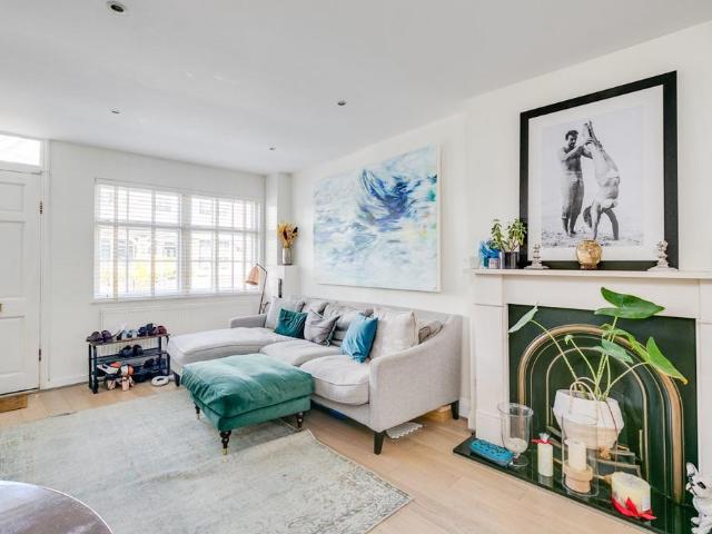 Sandycombe Road, Richmond, Surrey 3 bed terraced house to rent £3,350 pcm £773 pw