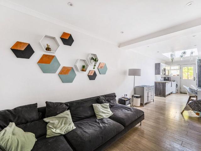 Sandycombe Road, Richmond TW9, 2 bed terraced house to rent, £4,000 pcm | PrimeLocation