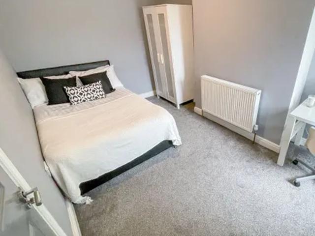 Sanfex African Hotspot, Prescot Road, Liverpool, L7 0LD, United Kingdom | Room for rent #165364440 | Rentberry