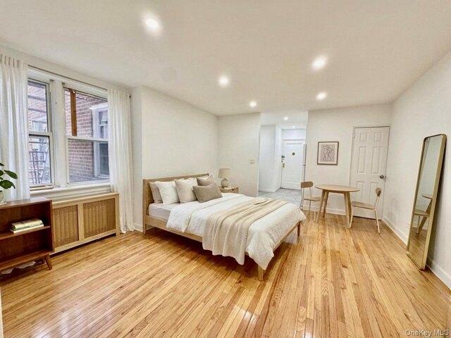 Sanford Ave Unit C, Flushing, Property For Sale