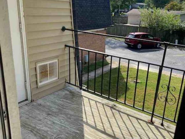 Sangamon 2 Bedroom Apartment for Rent at 1320 Sangamon Dr, Belleville, IL 62221 Belleville