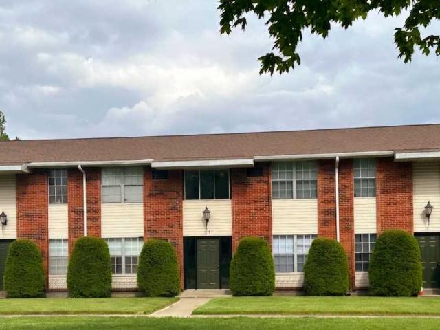 Sanlor Apartments 2 Bedroom Apartment for Rent at 1300 Sanlor Ave, West Milton, OH 45383