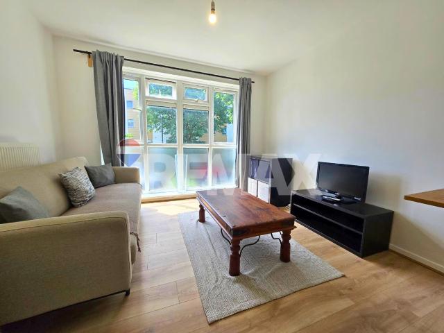 Sansom Road, Leytonstone E11, 1 bed flat to rent, £1,600 pcm | PrimeLocation