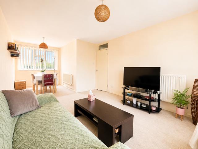 Sansom Road, Leytonstone, E11, Property for rent
