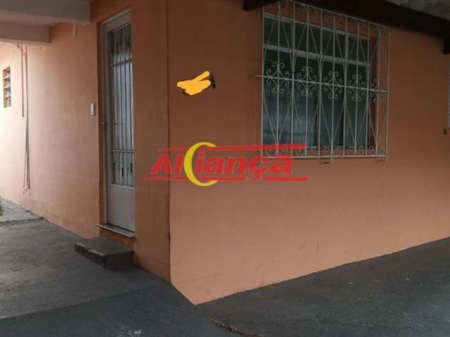 SAO DUAS CASAS EM CUMBICA! BEM PROXIMO DA DUTRA!