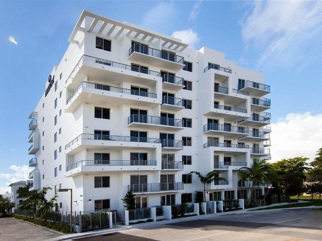Saba Pompano Beach 2 Bedroom Apartment for Rent at 275 N Federal Hwy, Pompano Beach, FL 33062