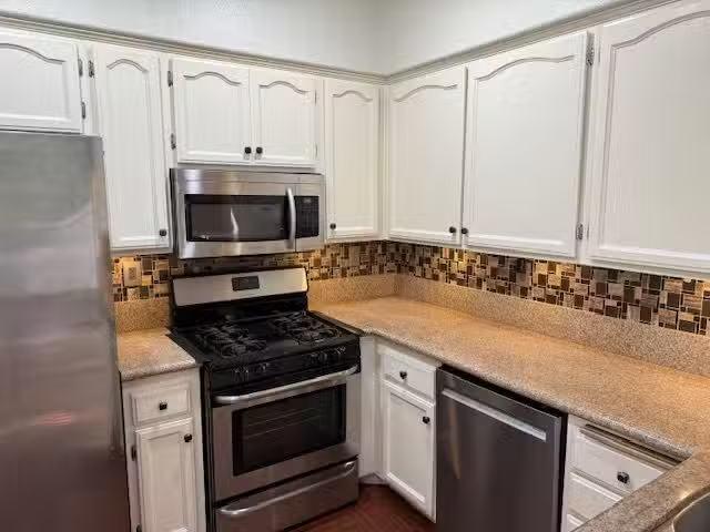 Sabre Springs Townhome Apartments in San Diego, CA