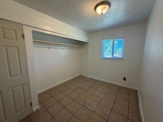SAC T 5801 1 Bedroom Apartment for Rent at 5801 Wallace Ave, Sacramento, CA 95824 Avondale