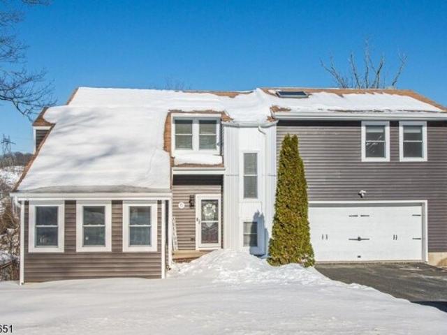 Sachem Rd, Jefferson Township, Home For Sale