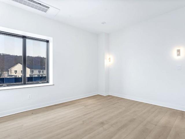 Sachem View Residences 2 Bedroom Home for Rent at 50 Murray St, Providence, RI 02909 Silver Lake