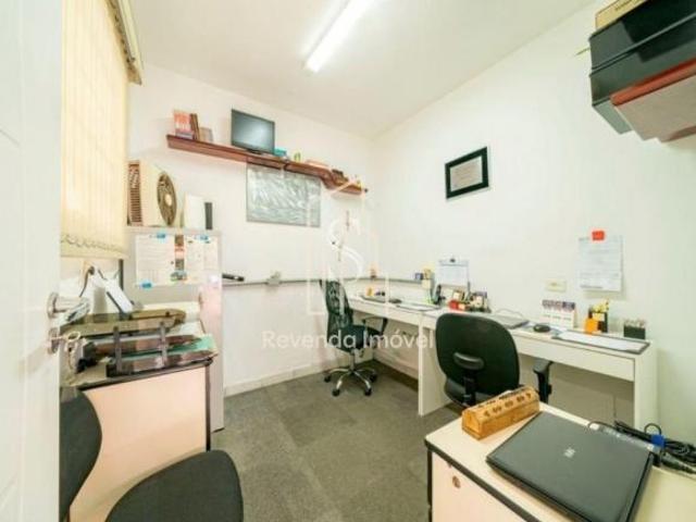 SACOMÃ CASA ASSOBRADADA DE 160m² COM 3 QUARTOS, 3 SUITES E 2 VAGAS Á VENDA
