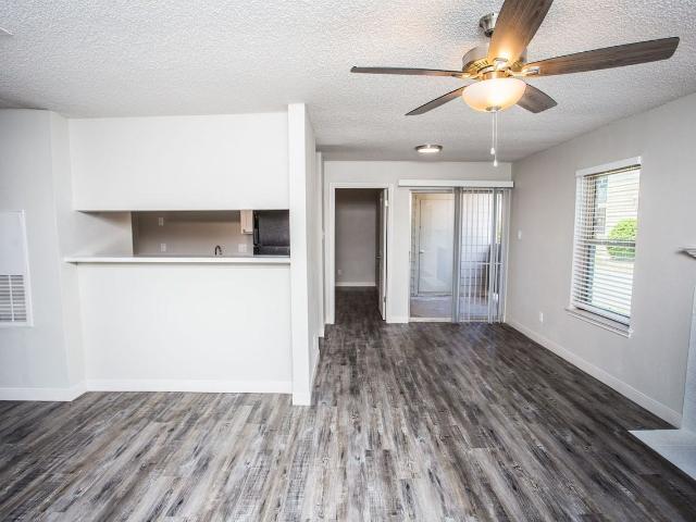 Saddlewood Apartments 2 Bedroom Apartment for Rent at 7001 Utica Ave, Lubbock, TX 79424