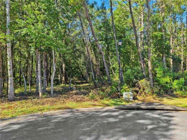Saddlewood Ln, Fairhope, AL 36532