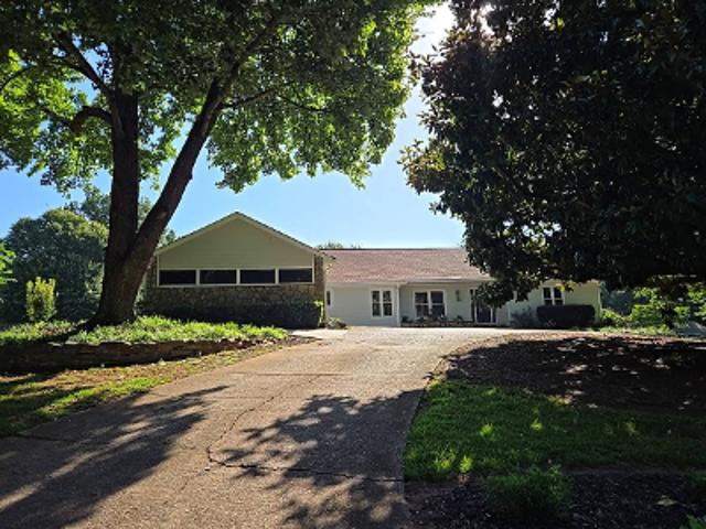 Saddle Creek Cir