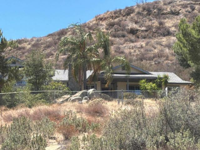 Saddle Ridge Rd