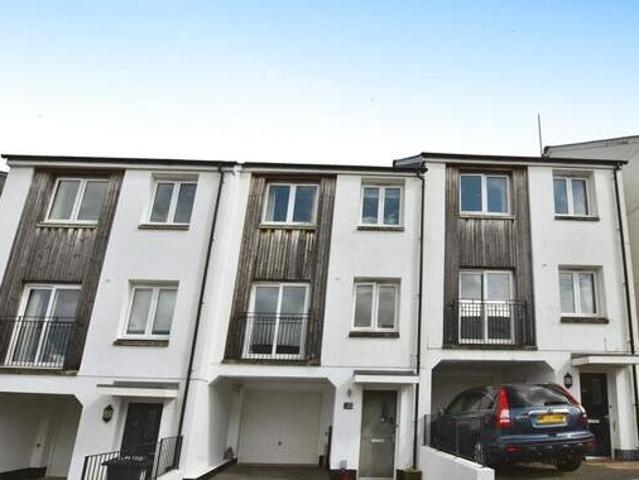 Saddleback Close, Ogwell, 3 Bedroom Terraced