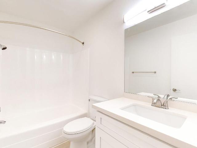 Saddleback Ranch Apartments 1 Bedroom Apartment for Rent at 23151 Los Alisos Blvd, Mission Viejo, CA 92691