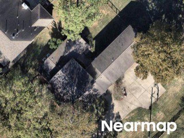 Saddlebrook Ln