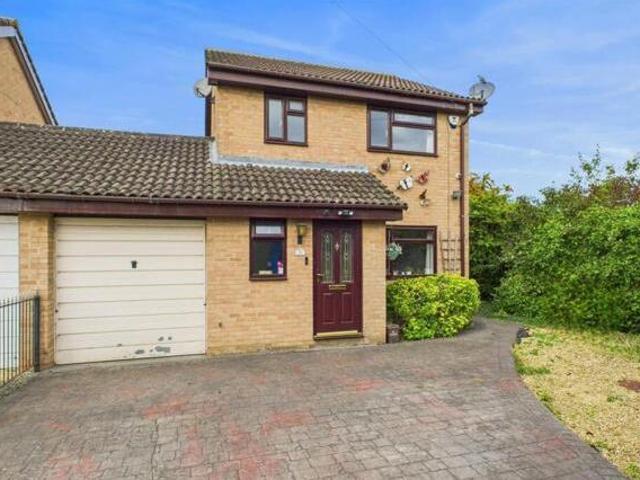 Saddlers Road, Quedgeley, 3 Bedroom Link