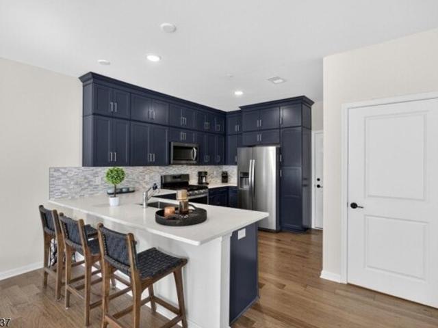 Sadie Cir Unit,union Twp, Condo For Sale