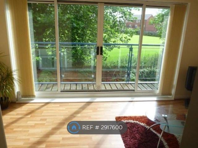 Sadler Court, Manchester M15, 4 bed terraced house to rent, £2,450 pcm | PrimeLocation