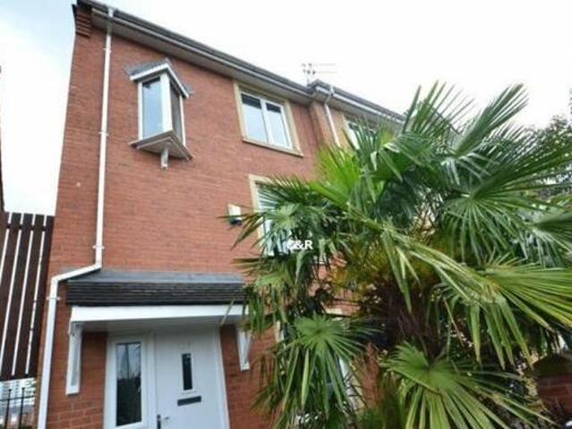 Sadler Crt, Hulme, 4 Bedroom Town