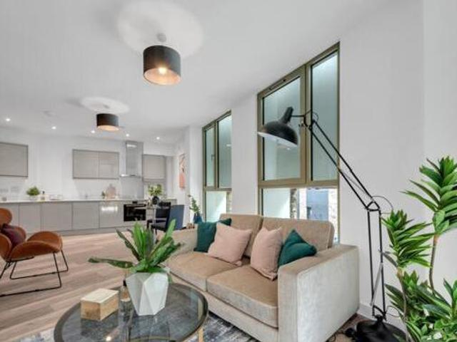 Safa House, Arklow Road, 1 Bedroom Apartment