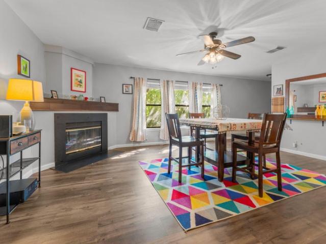 Safe, Spacious & Quite Home. Curtailed Common Area