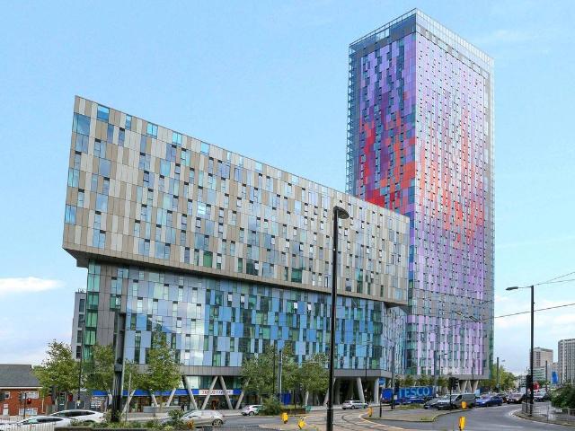 Saffron Central Square, Croydon CR0, 1 bed flat to rent, £1,450 pcm | PrimeLocation