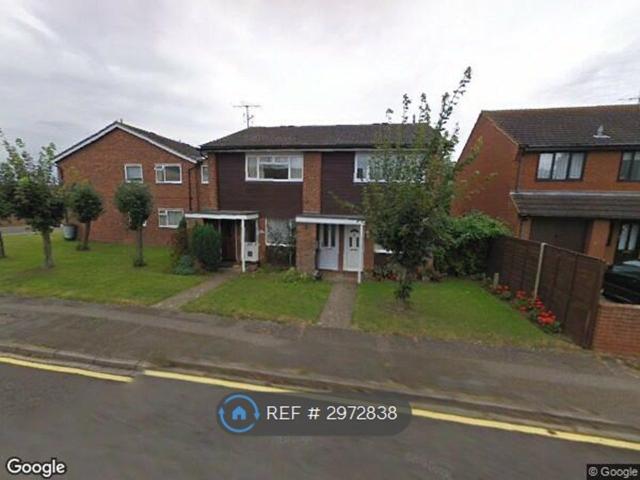 Saffron Court, Biggleswade SG18, 2 bed maisonette to rent, £1,150 pcm | PrimeLocation
