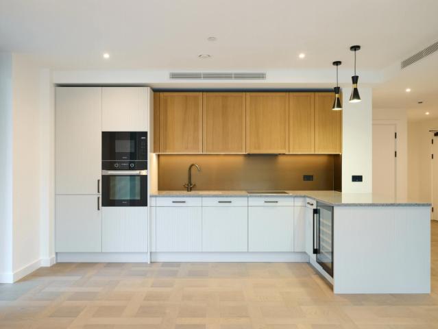 Saffron Gardens, London Dock E1W, 2 bed flat to rent, £3,800 pcm | PrimeLocation