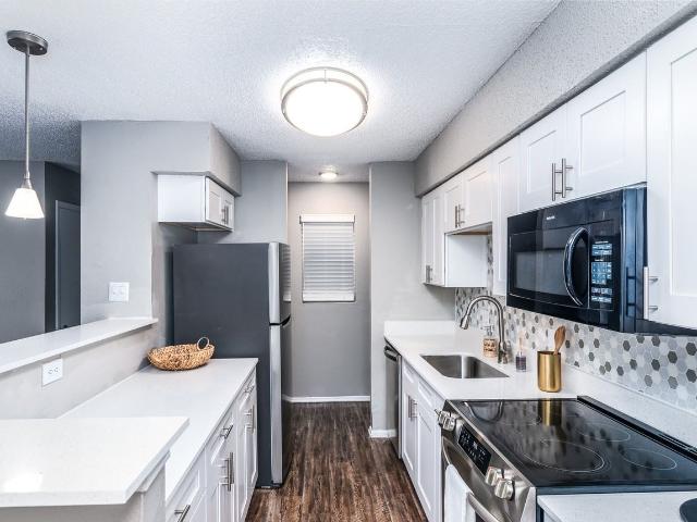 Sagamore Apartment 1 Bedroom Apartment for Rent at 5644 Riverwalk Dr, Benbrook, TX 76109 Country Day Meadows