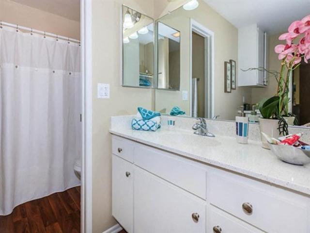 Sage Courtyard Apartments 2 Bedroom 2 Bathroom