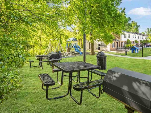 Sage Pointe Apartments 2 Bedroom Apartment for Rent at 4333 Cinderella Road, Charlotte, NC 28213 Hidden Valley