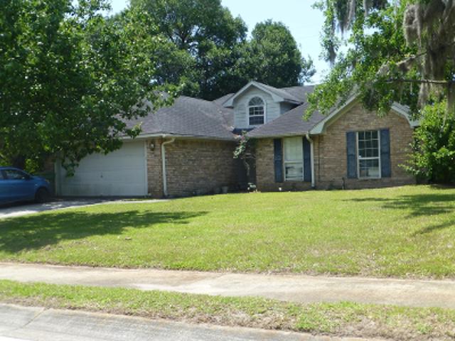 Sagewood Dr