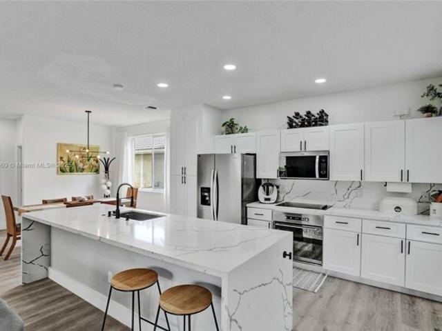 Sago Ln, Weston, Home For Sale