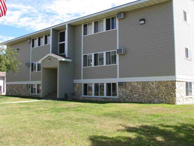 Sahlman Townhouses West 2 Bedroom Apartment for Rent at 1741 Sahlman Ave, Cloquet, MN 55720