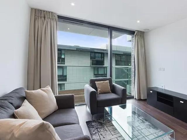 Sai Chemist, 19 Stable Walk, London, E1 8ZF, United Kingdom | 1 bed house for rent #167548001 | Rentberry