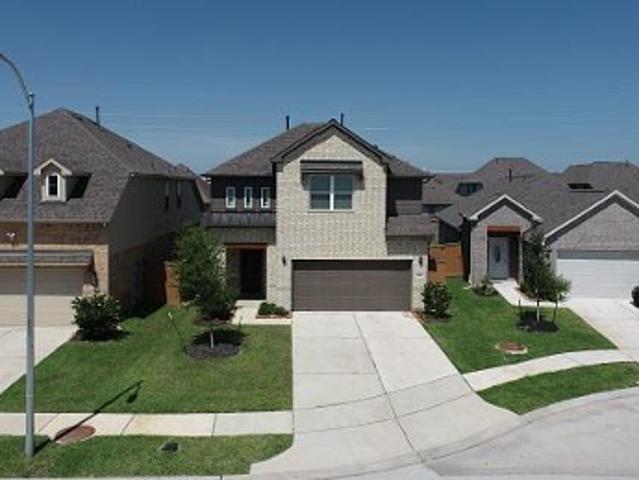 Sail Hill Dr