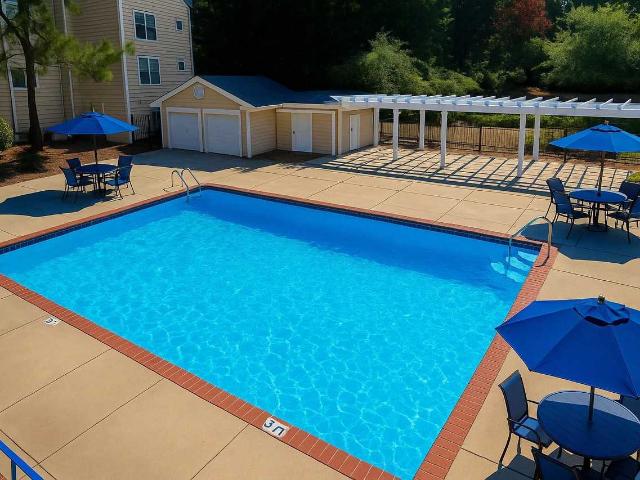 Sailboat Bay 2 Bedroom Apartment for Rent at 5417 Albemarle Road, Charlotte, NC 28212 Sheffield Park